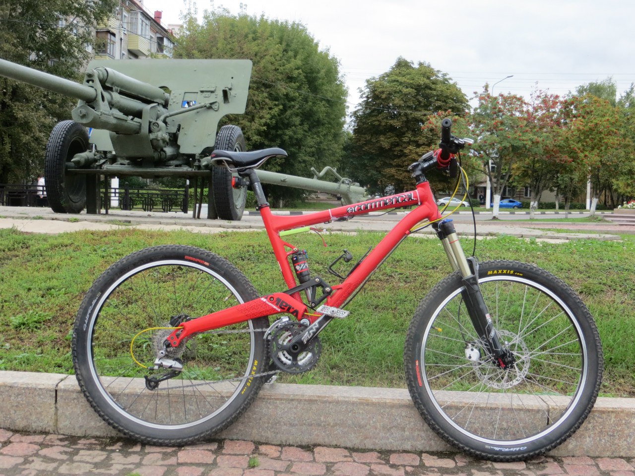 Продаю двухподвес Commencal Meta 5.5