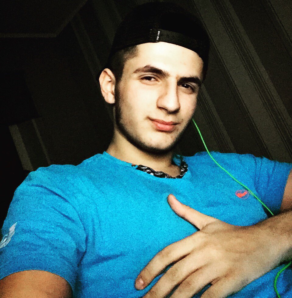 Doxbin - steel Twitch