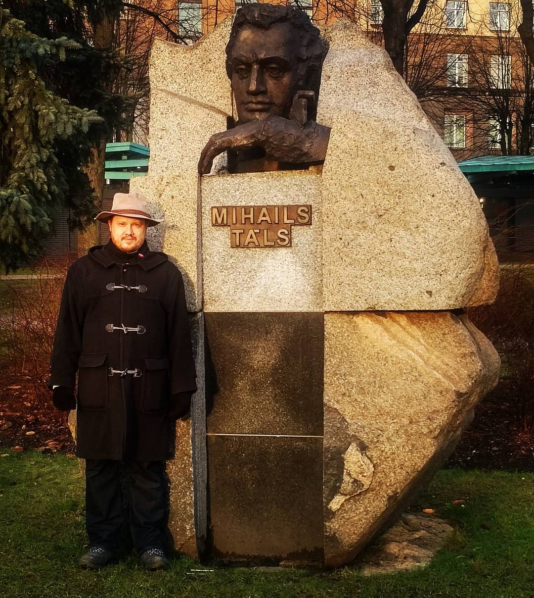 Mikhail Tal monument in Riga - Chess Forums - Chess.com