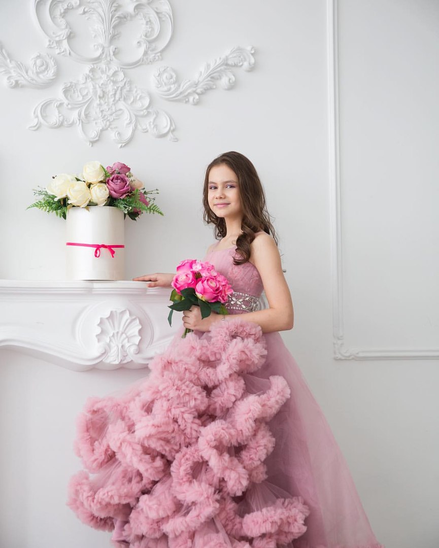 Maria Mirova - Page 6