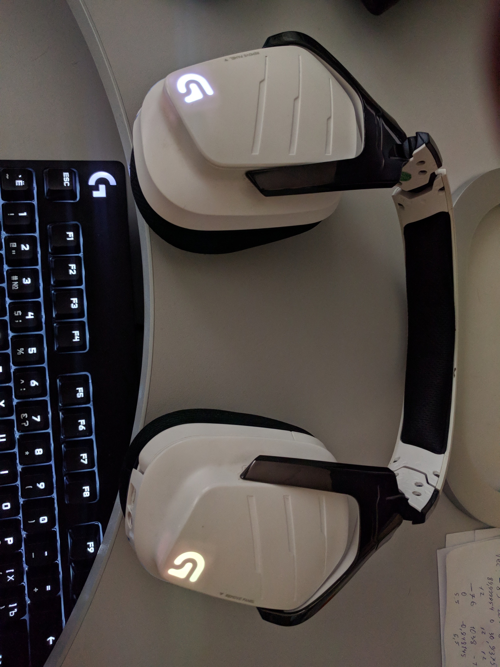 Logitech G933 RGB issue : r/LogitechG