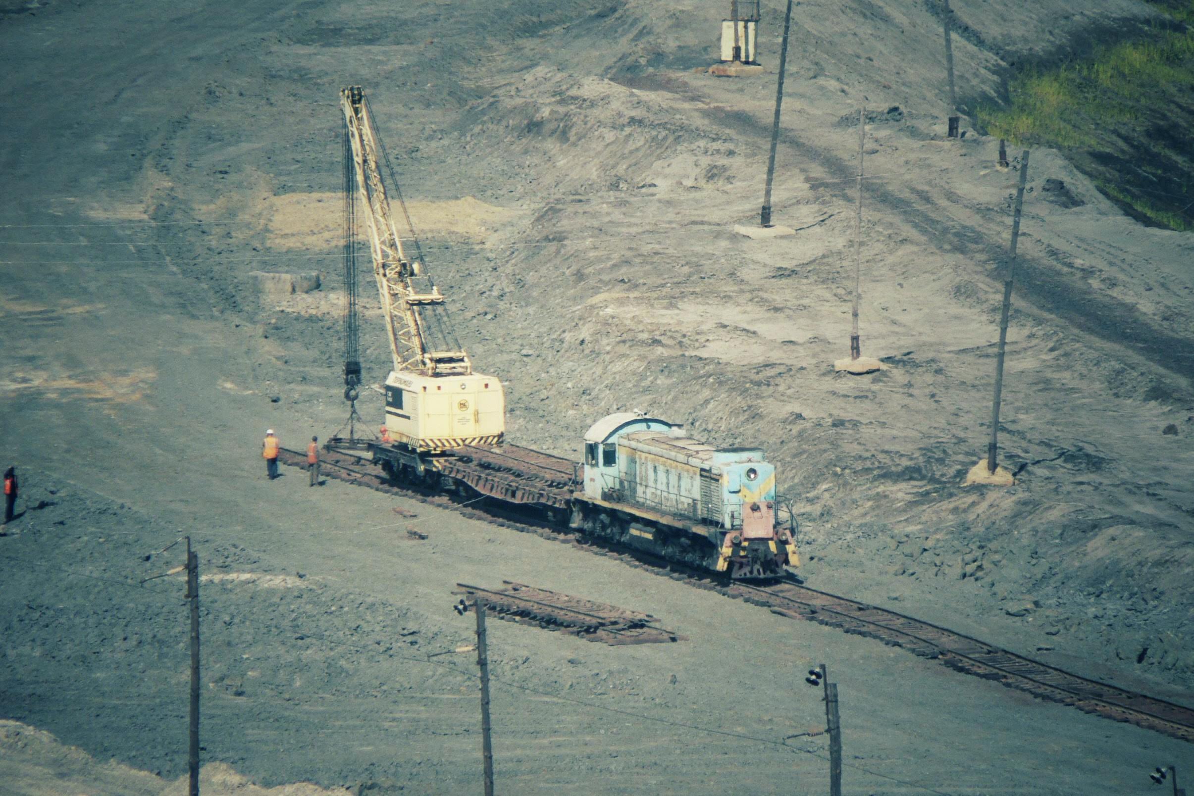 Как строят железную дорогу в карьере: b282 — LiveJournal