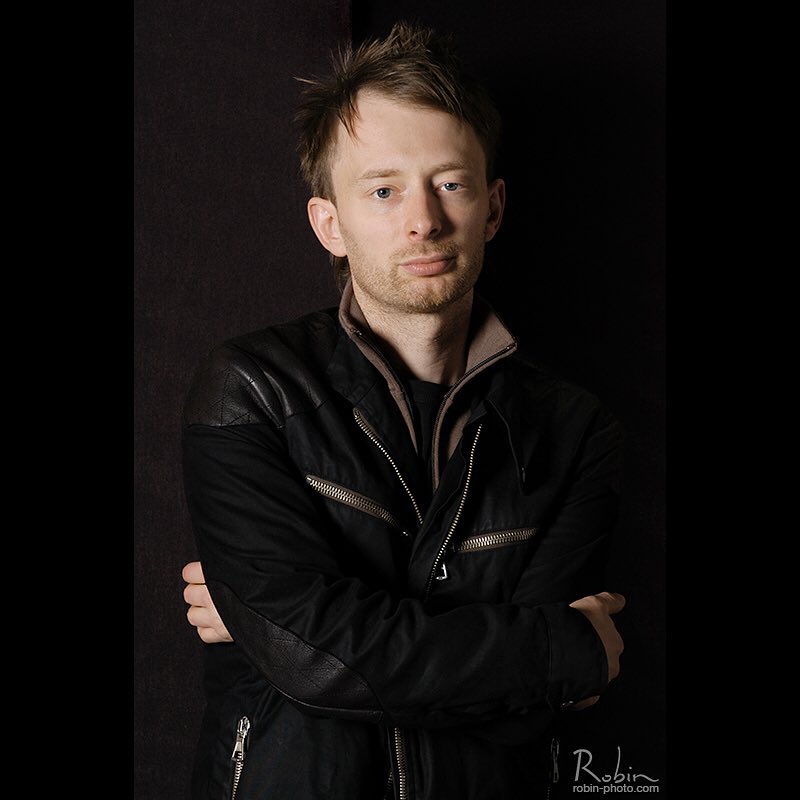 Previously unreleased pics from 2003 by robin-photo : r/radiohead