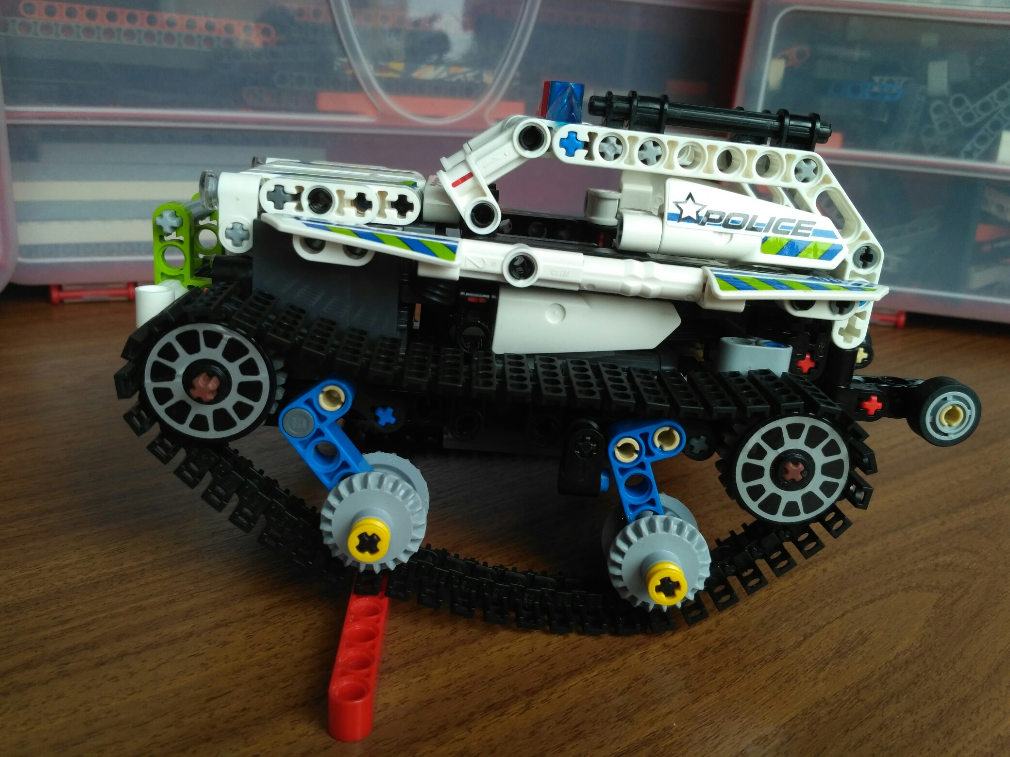 LEGO MOC 42047 Police Ripsaw (BuWizz) by xfeelgoodx | Rebrickable ...