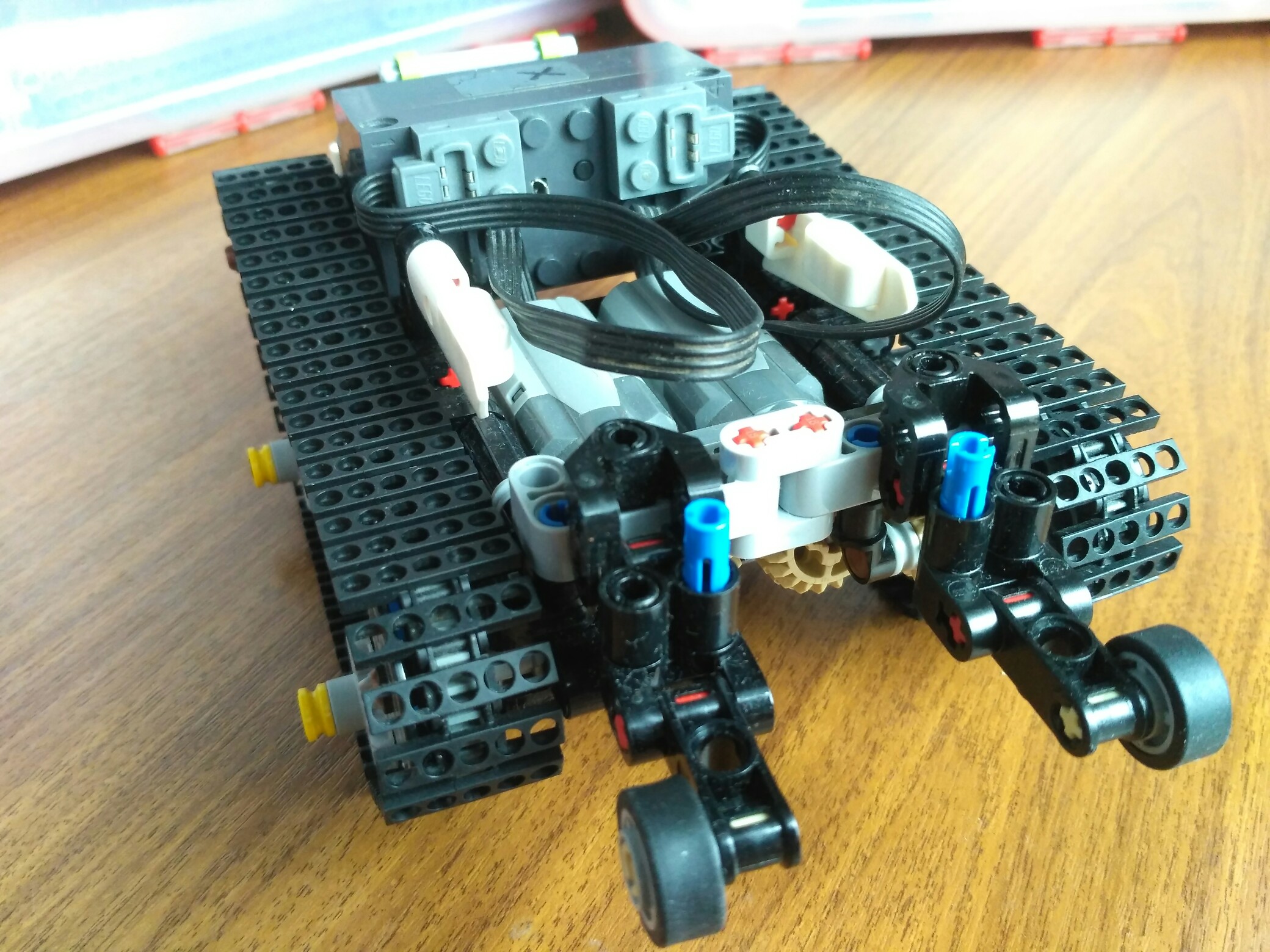 LEGO MOC 42047 Police Ripsaw (BuWizz) by xfeelgoodx | Rebrickable ...